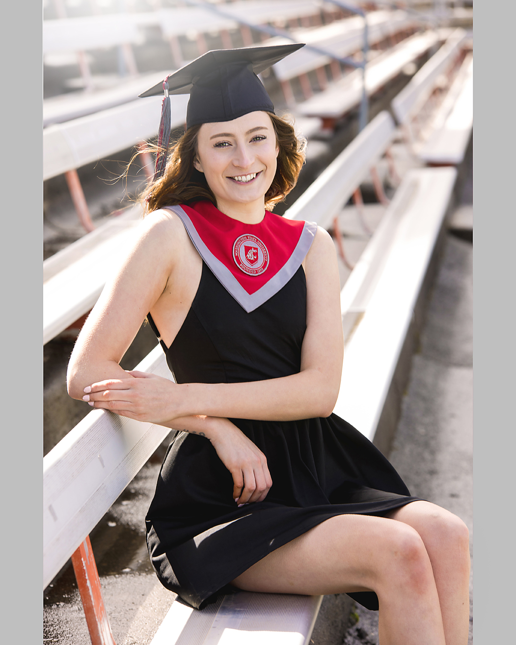 What Do I Wear for College Graduation Pictures ...